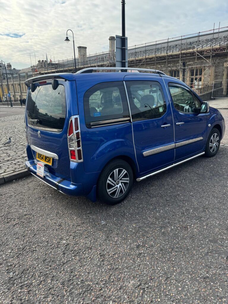 Bristol Blue Line Taxi